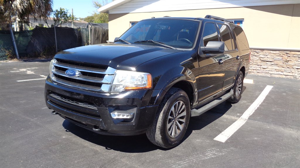 2017 Ford Expedition - Rock Bottom Auto Sales Inc.